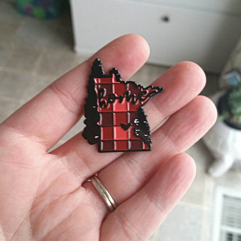Ready to Ship Minnesota Pin Buffalo Plaid Enamel Pin Cute - Etsy