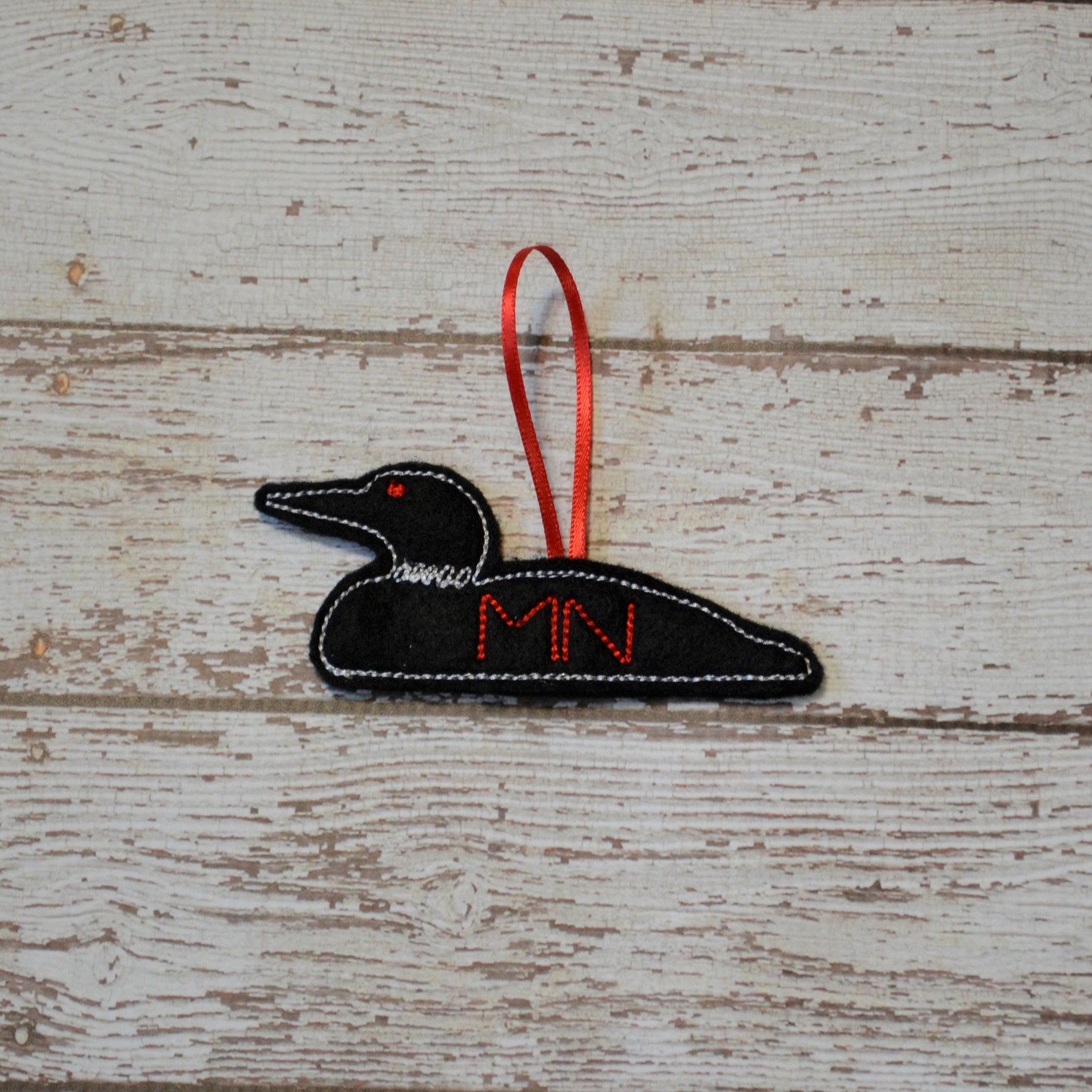 Minnesota Loon Felt Ornament - Embroidered Felt Hanging Decor - Etsy