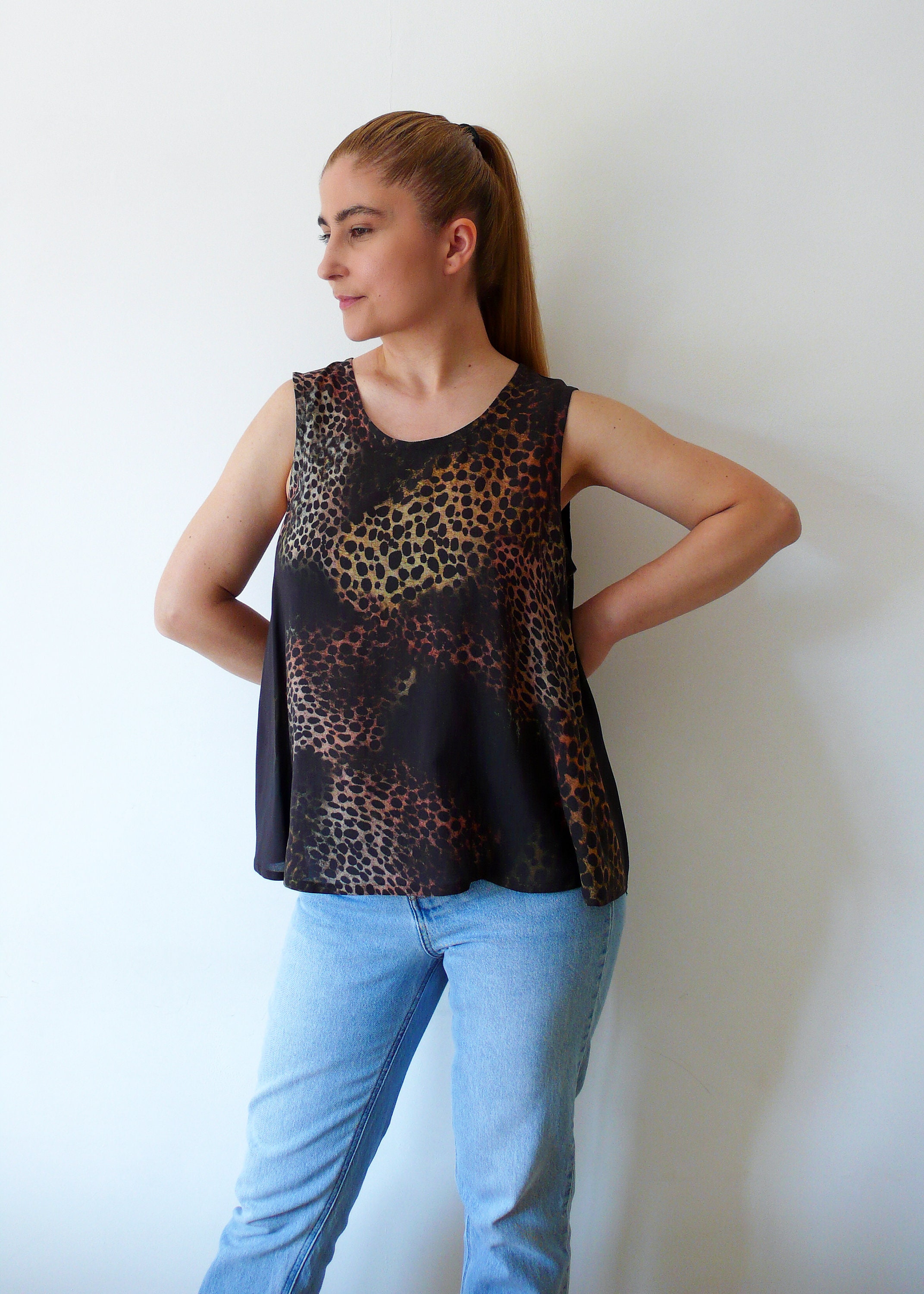 Tank Top PDF Sewing Pattern N.26 | Round Neckline and Sleeveless | With ...