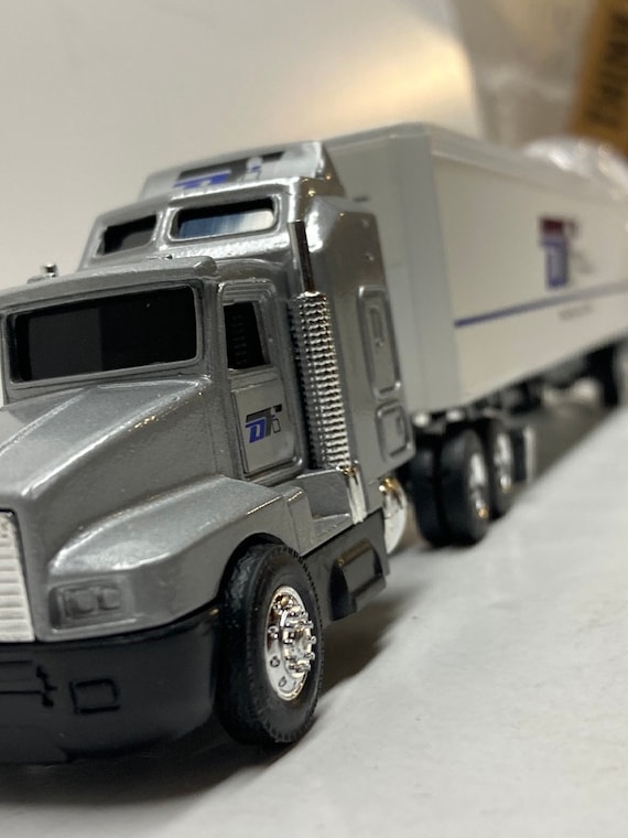 Vintage die cast toy semi truck ERTL Mighty Mover Push & Pull Toys ...