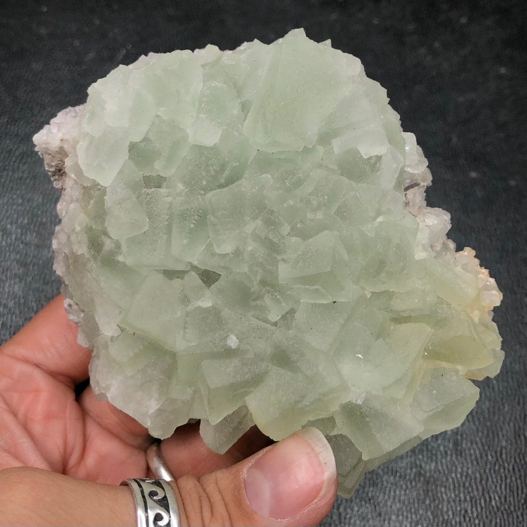 Fluorite Russia Mint Green Textured Cubic UV Icy Crystals Crystal ...