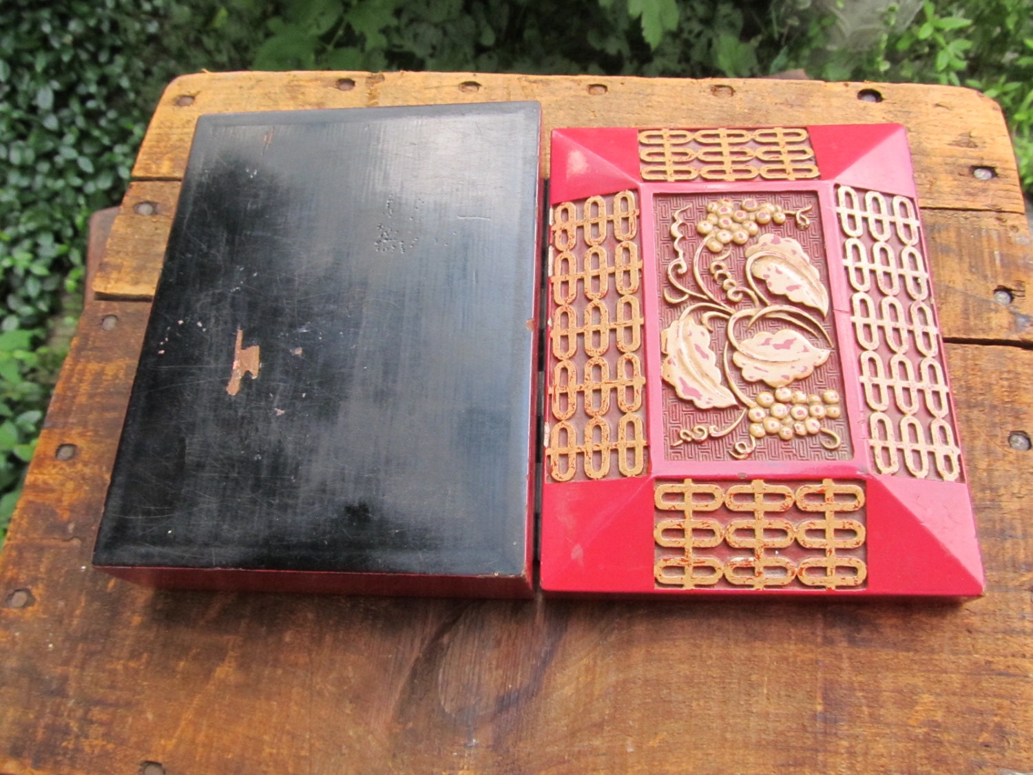 Vintage Red Trinket Jewelry Box Grapevine Trinket Box - Etsy