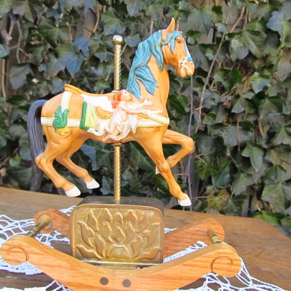 Musical Carousel - Etsy