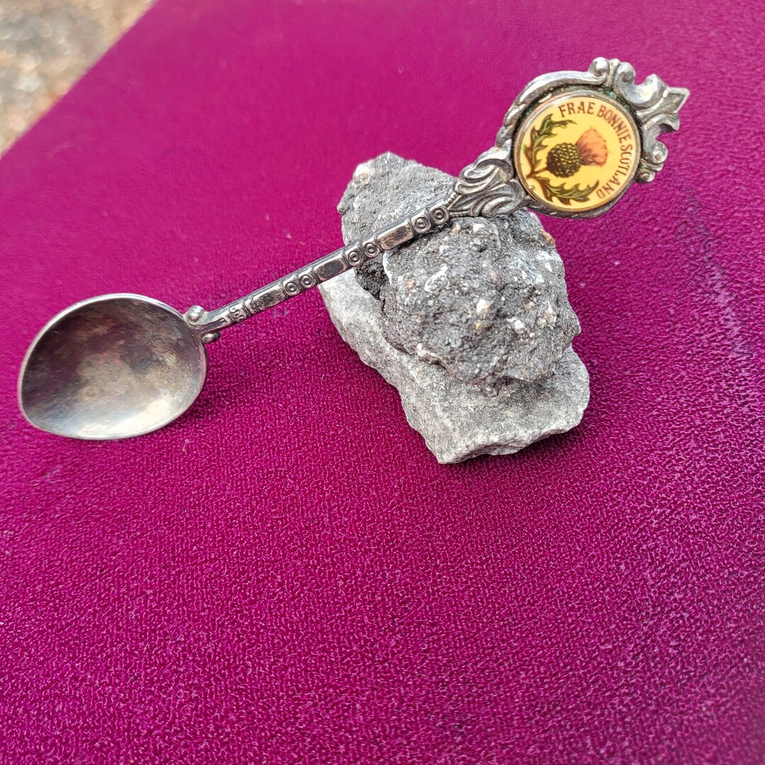 Souvenir Collectors Spoon Stuart Silverplated Frae Bonnie Scotland - Etsy