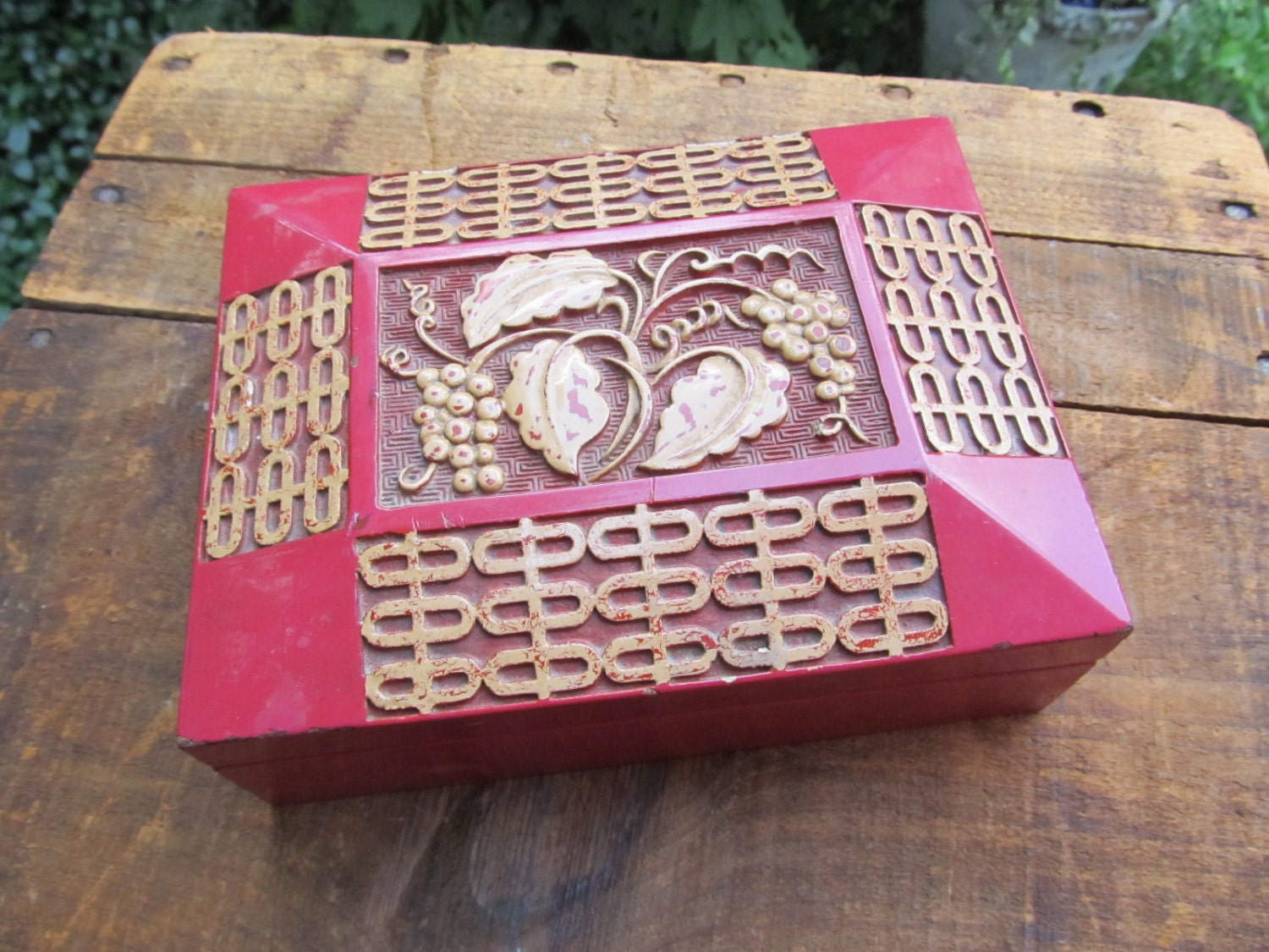 Vintage Red Trinket Jewelry Box - Grapevine Trinket Box - Etsy