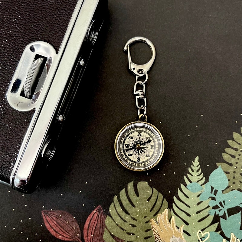 Engraved Compass Keychain - Etsy