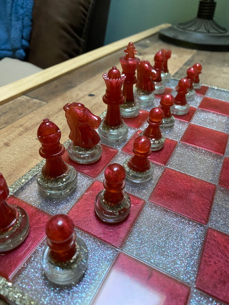 Sparkling Chessboard: Burgundy & White With Cut Glass Border (12"x12 ...