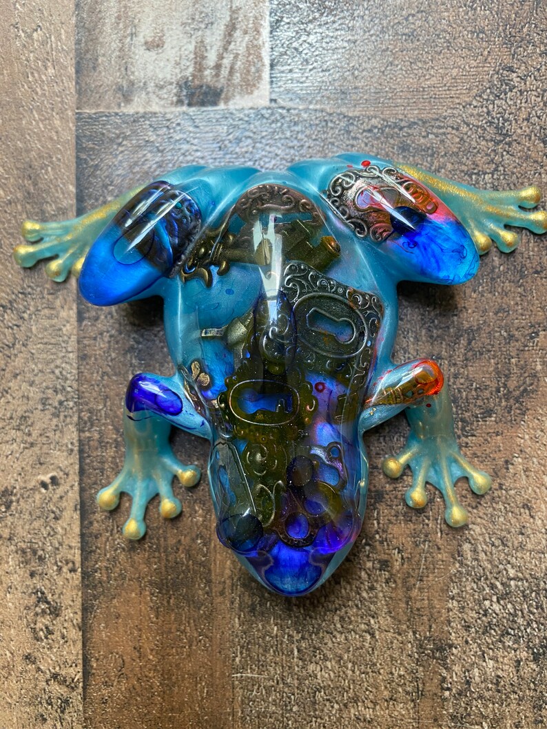 Steampunk Resin Frog With Locks and Keys - Etsy