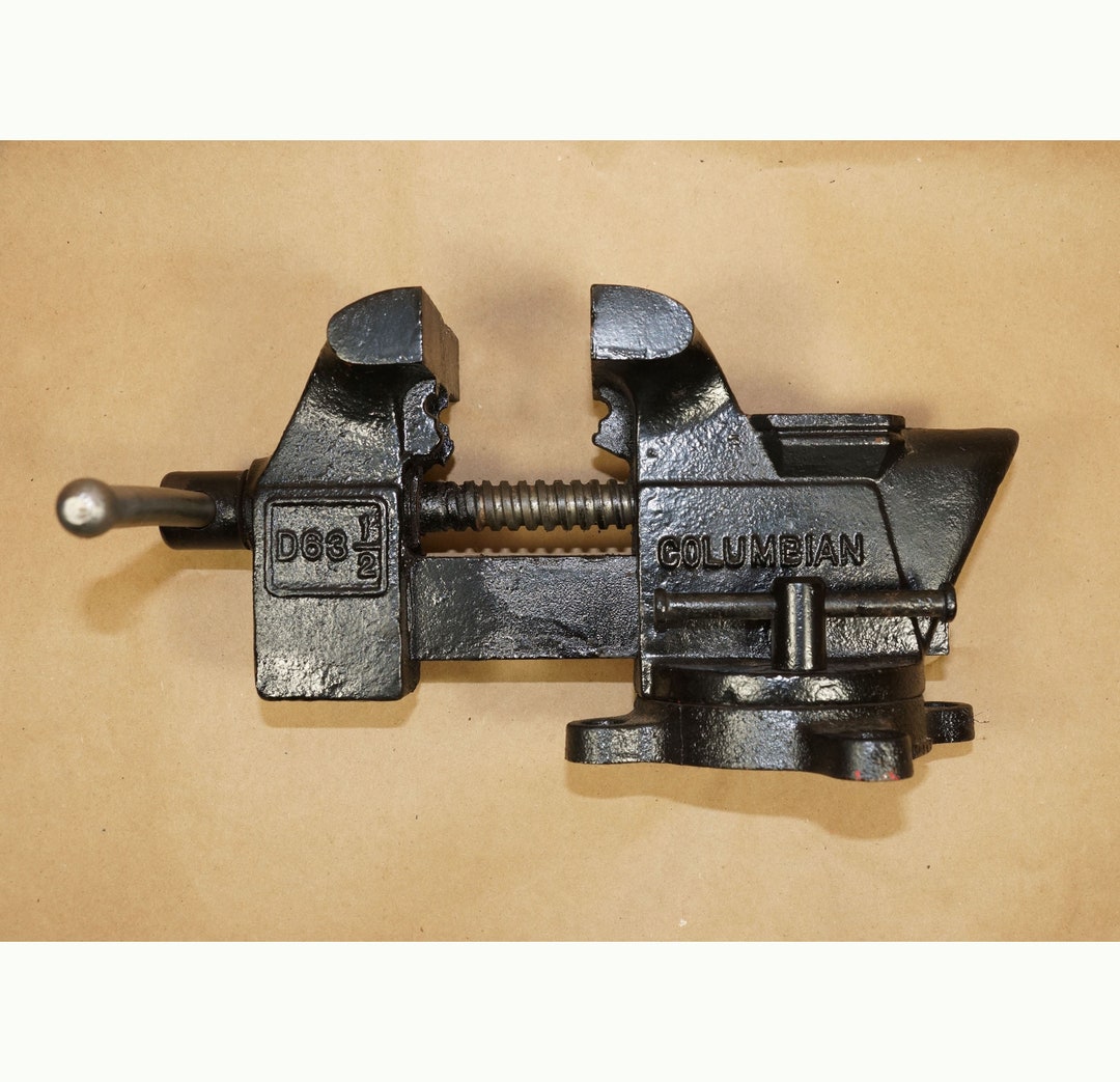 Vintage Columbian D63 1/2 Bench Vise Restored, Black Workbench Anvil ...