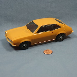 Vintage Ford Pinto Car Kit Model, Little Carefree Car 1971 1/29th Scale ...