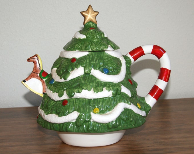 Vintage Novelty Christmas Tree Teapot, 1980's Hand Painted Ceramic Tea ...
