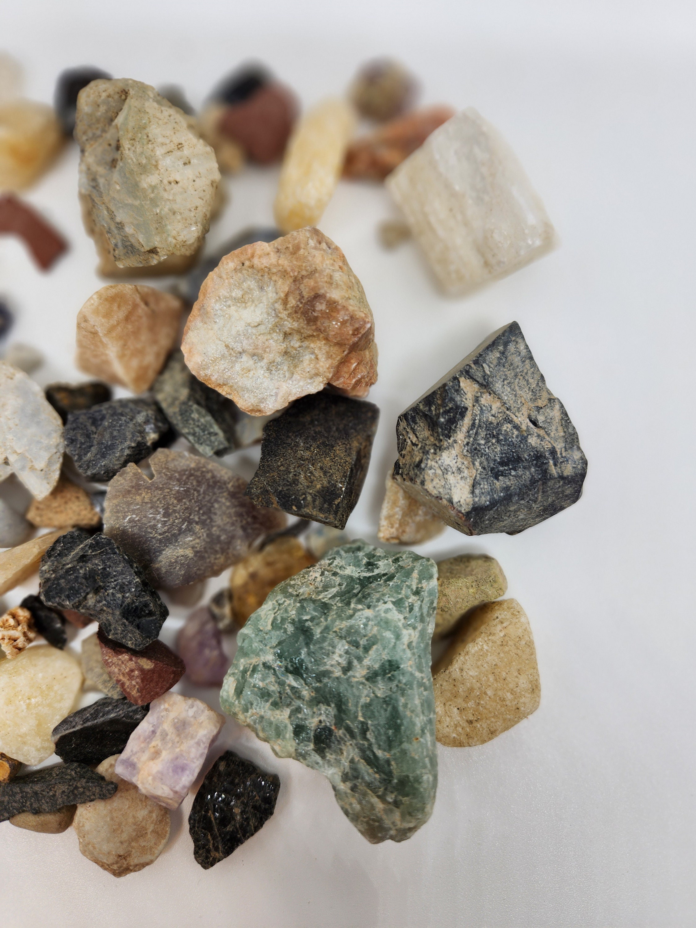 6lb Raw Gemstone Mining Bag: Rose Quartz, STEM Science Kit - Etsy