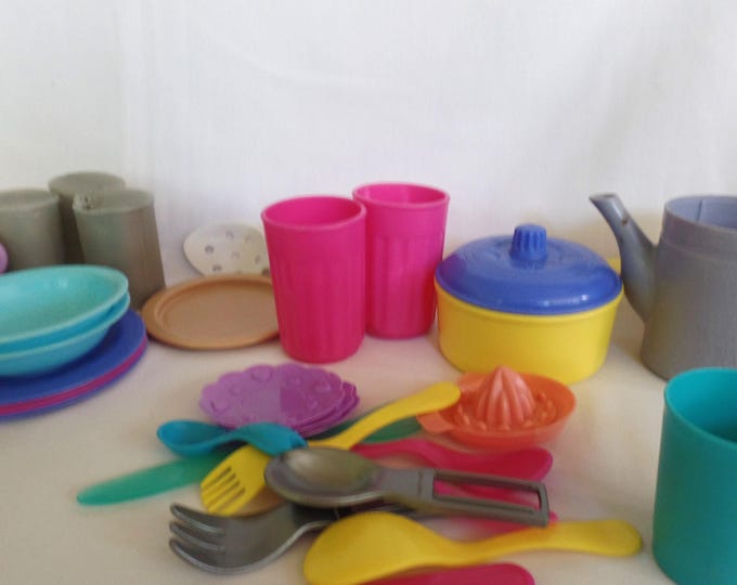 Toy Cooking Set Plastic Pots Plates Silverware Bowls Cups Pretend Play ...
