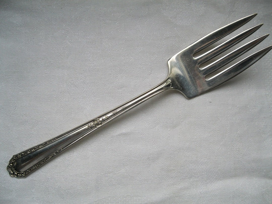 Vintage Meat Serving Fork Marianne Silver Plate U.S.A. MRI1 Pattern ...
