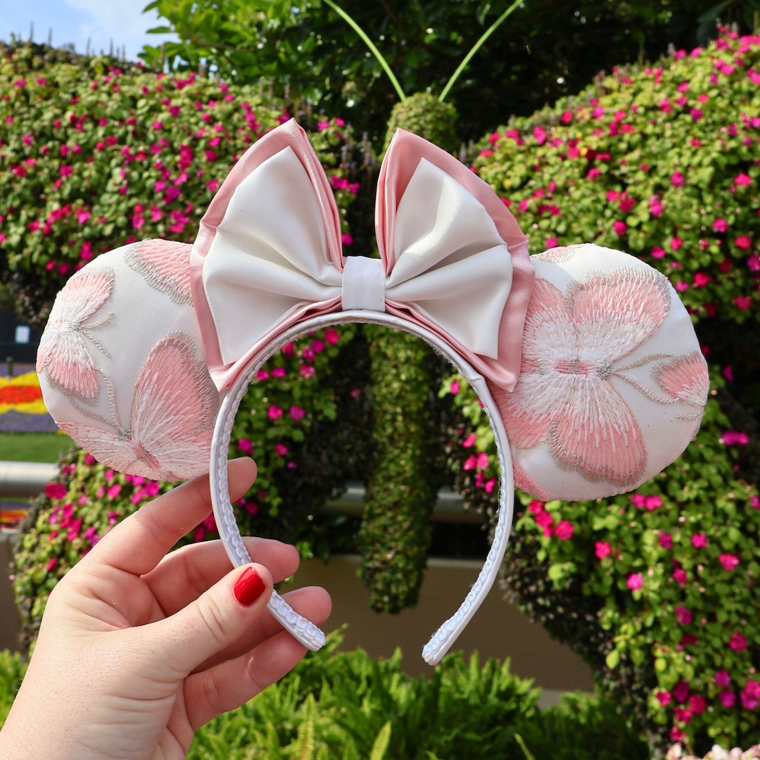 Light Pink Butterfly Minnie Mouse Ears | Flower and Garden Minnie Ears ...