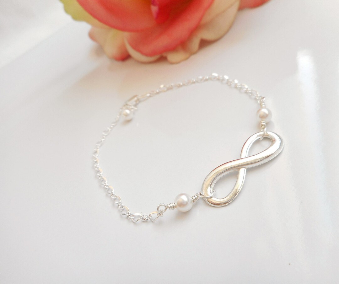Infinity Bridesmaid Bracelet With Pearls Mother of the Bride Infinity Bracelet Bridesmaid Gift ...