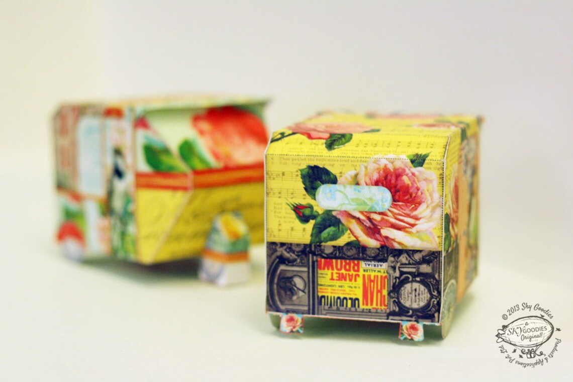 DIY Paper Toy Vintage Auto Rickshaw: Set of 2 Printable | Etsy