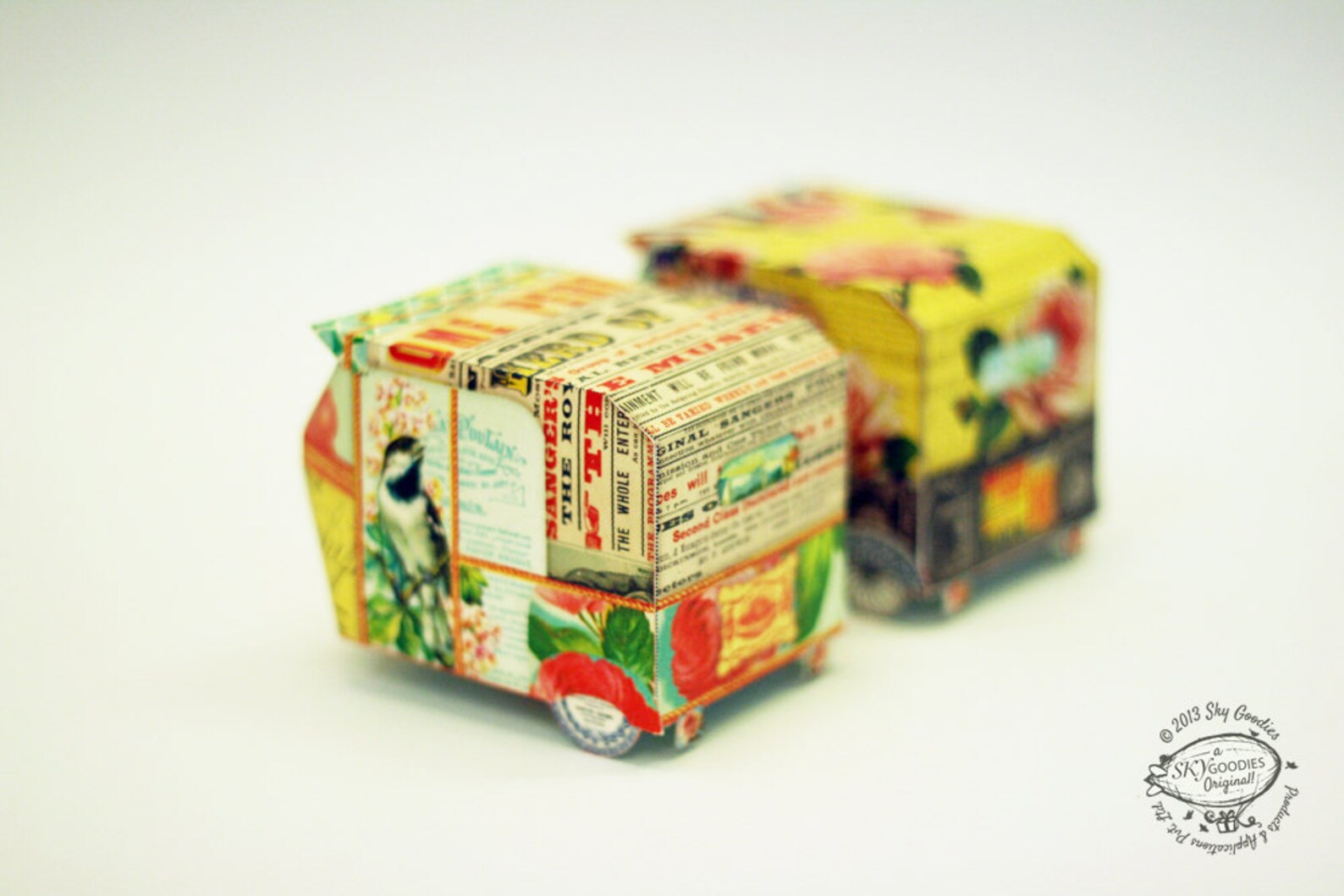 DIY Paper Toy Vintage Auto Rickshaw: Set of 2 Printable | Etsy