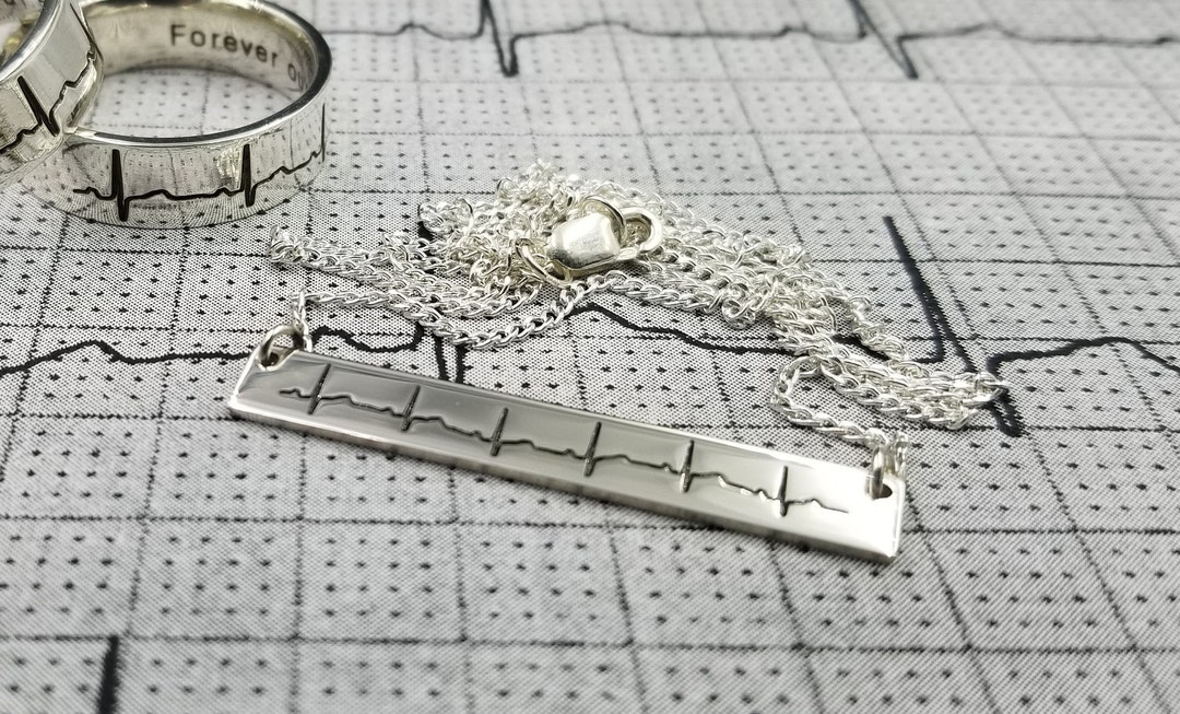 Actual Heartbeat Necklace - Memorial Necklace - Keepsake Gift / Baby ...