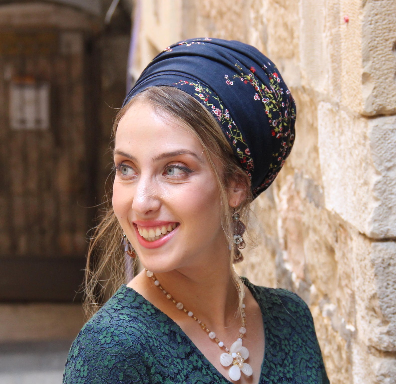How to Tie My Headscarf Tichel, Hair Snood, Head Covering, Jewish Head ...