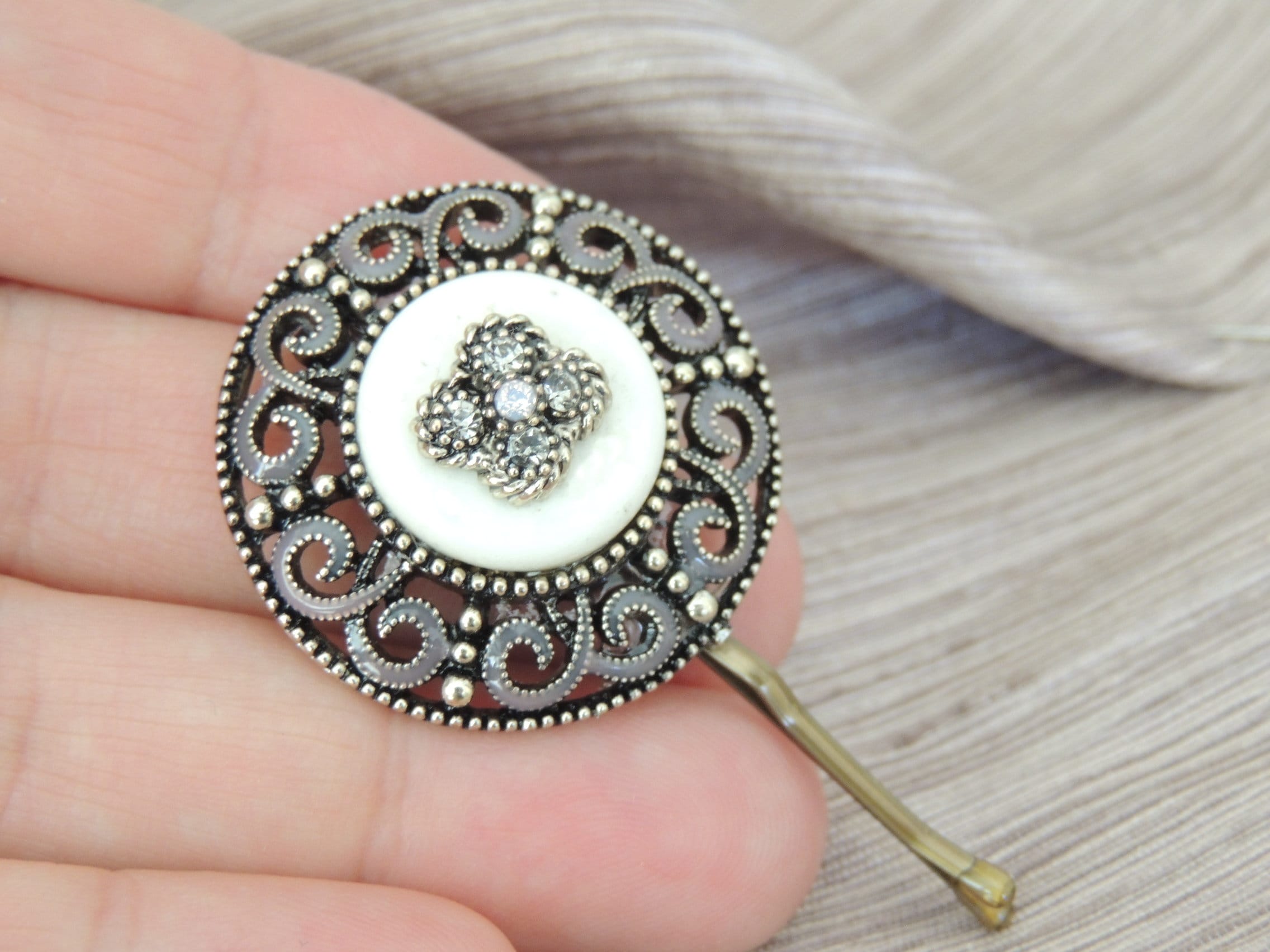 Stunning Vintage Hair Pin, Shiny Stones Hair Clip, Gold Hairpin ...