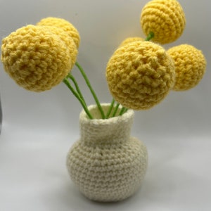 Billy Buttons in a Vase // Crochet Flowers // Amigurumi // Play Flowers ...