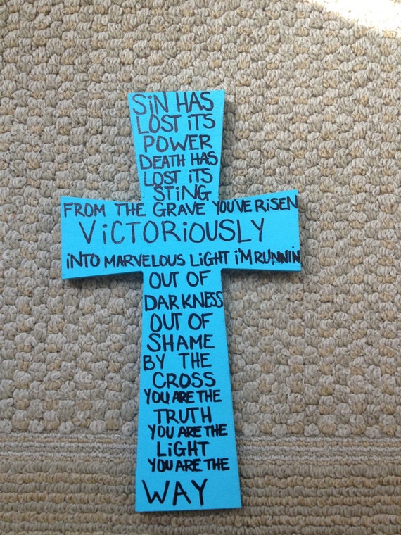 Items similar to Inspirational Wall Cross on Etsy