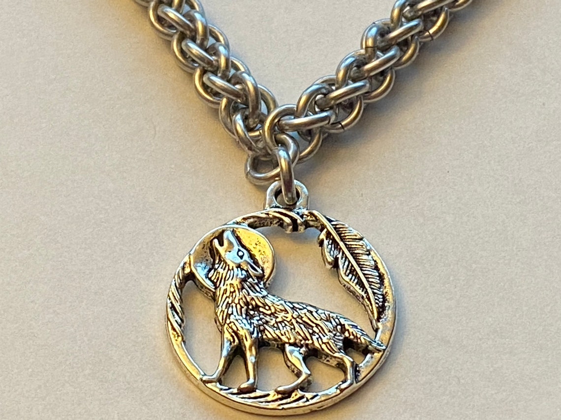 Howling Wolf Collar. Primal Prey Collar Wolf Alpha Necklace | Etsy