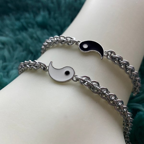 Yin Yang Friendship Bracelet - Etsy