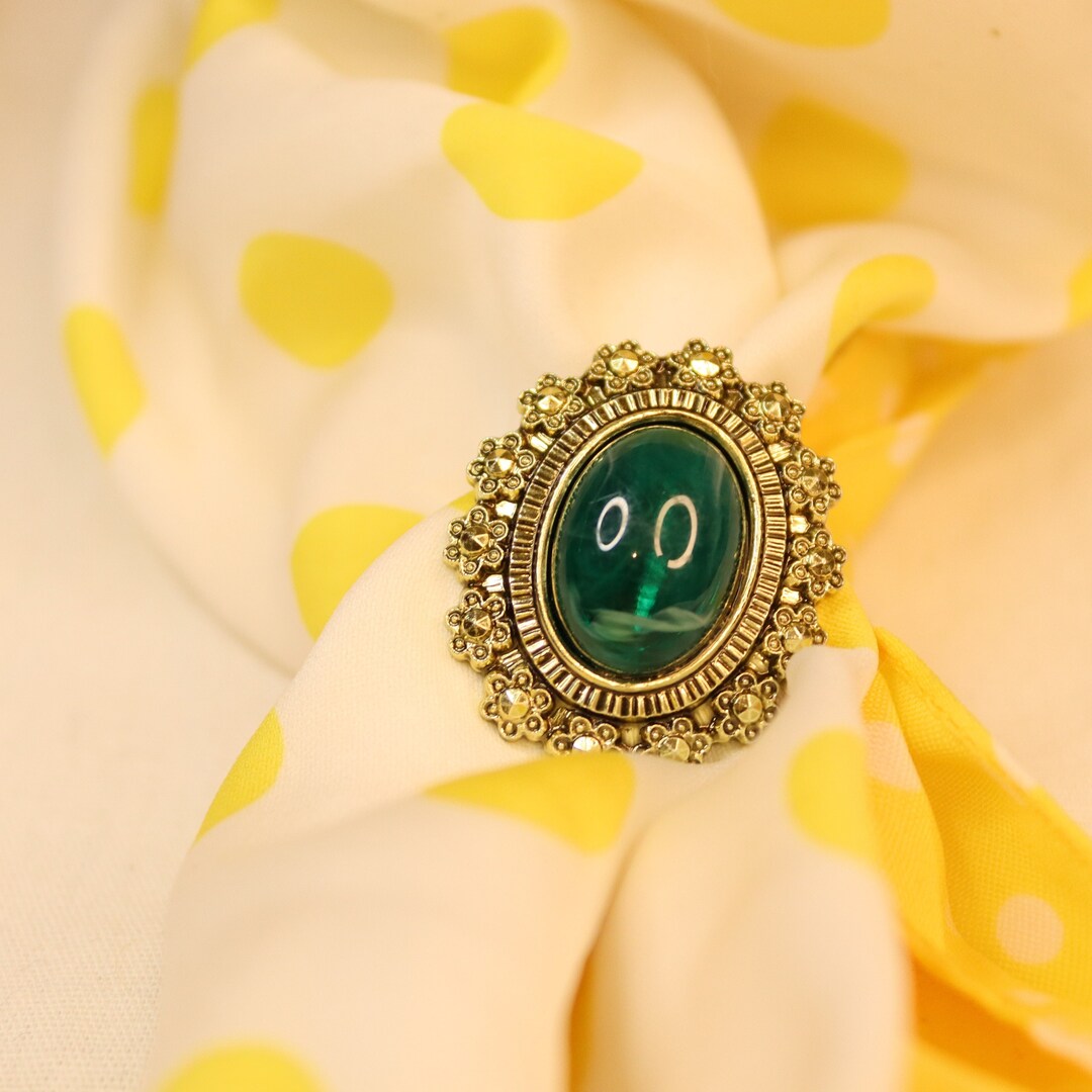 Vintage Scarf Ring Oval Green Stone in Gold Coloured Clip Setting - Etsy