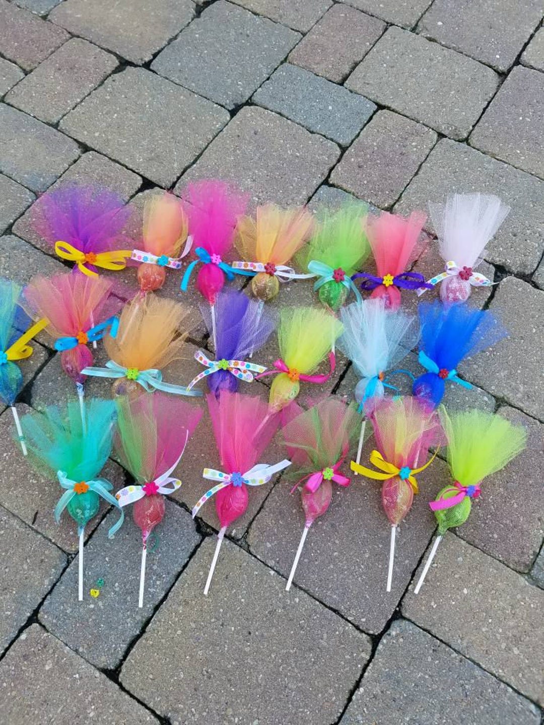 Troll Pops Party Favor 36 Pack. Troll Party Favor. Troll Birthday Gifts ...