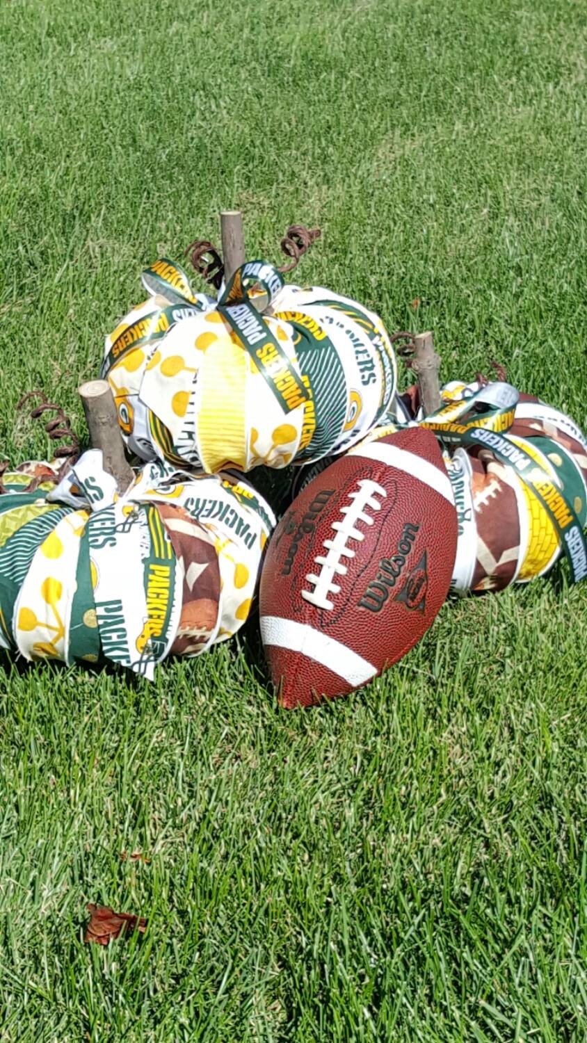 Greenbay Packers Pumpkin / Football Decoration / Gift for Sports Fan - Etsy