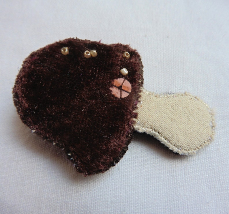 Cottagecore Velvet Mushroom Embroidery Brooch Nature, Toadstool Brooch ...