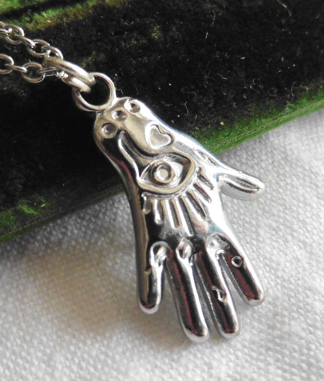 Talisman Tarot Oracle Eye Hand Necklace, Ex-voto, Hamsa Necklace, Boho ...
