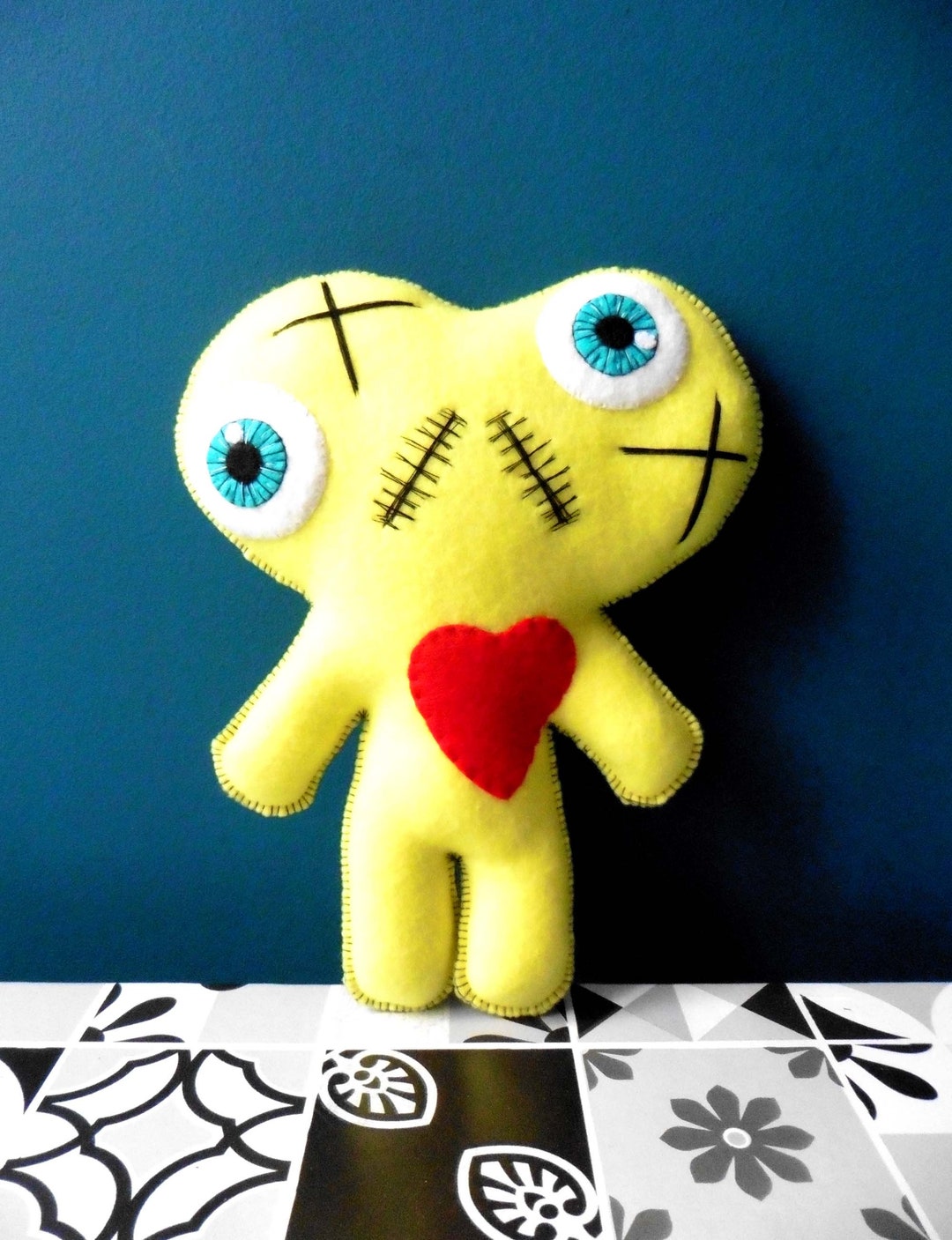 Yellow Conjoined Twins Mummy Voodoo Doll Siamese, Circus, Puppet, Freak ...