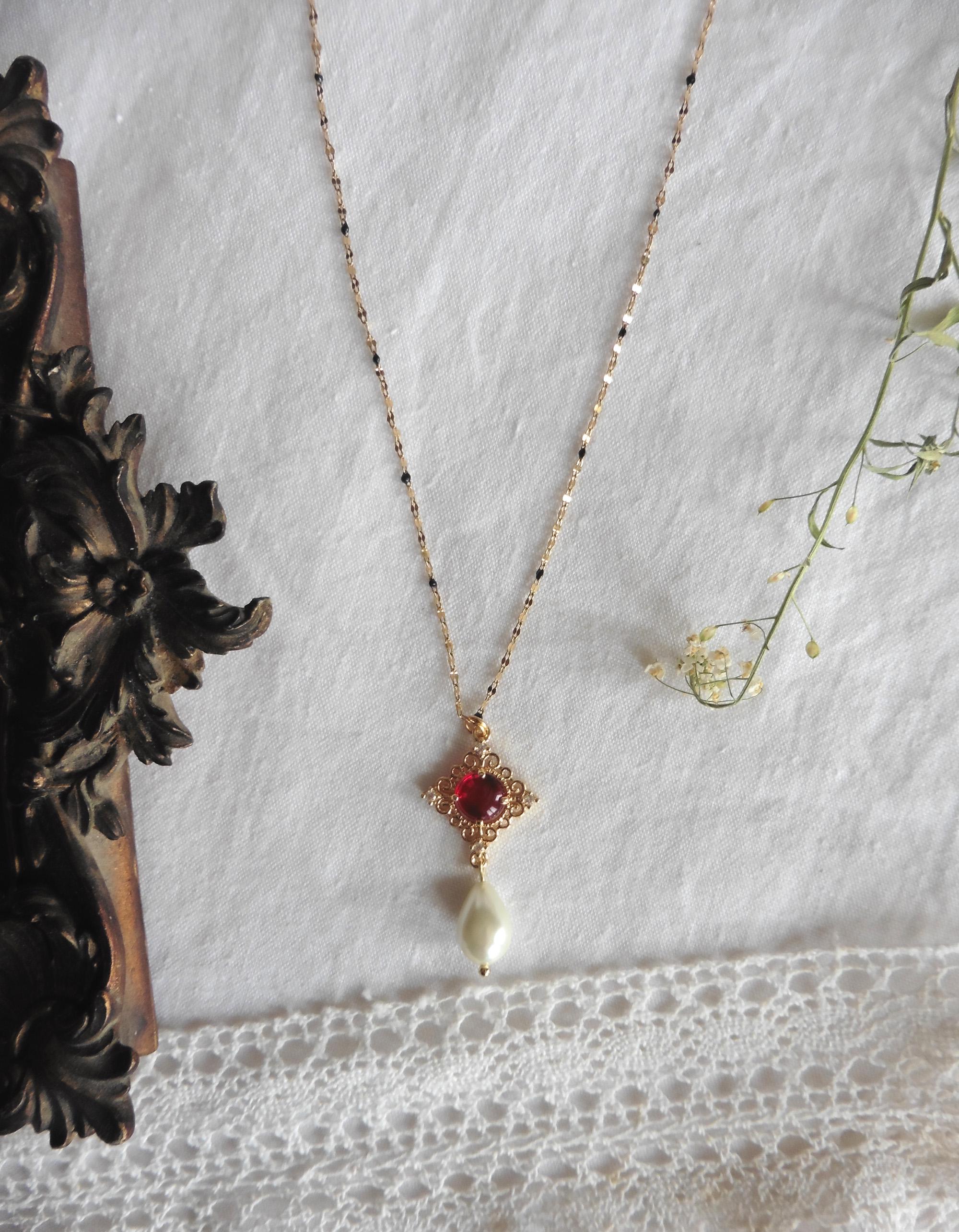 Jeanne Seymour Dark Red Tudor Pearl Necklace, Historical Necklace ...