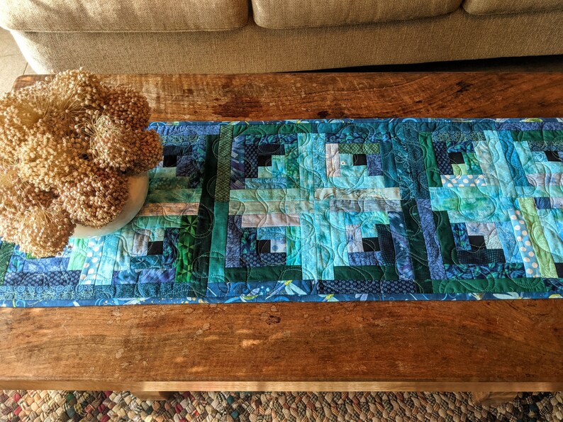 Quilted Table Runner Log Cabin Table Runner Table Topper - Etsy