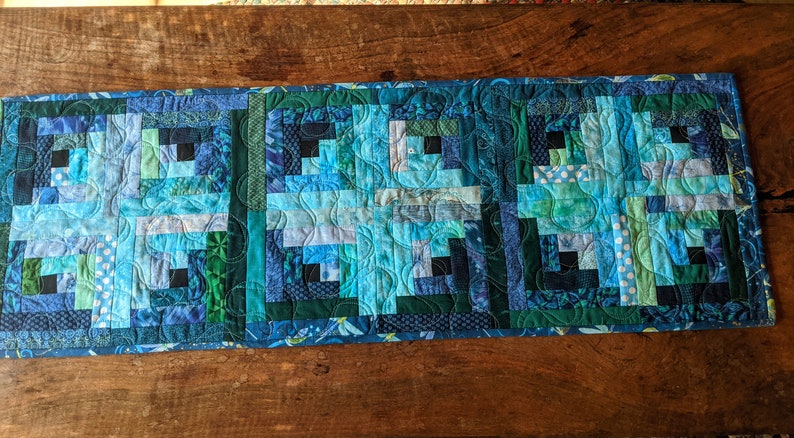 Quilted Table Runner Log Cabin Table Runner Table Topper - Etsy