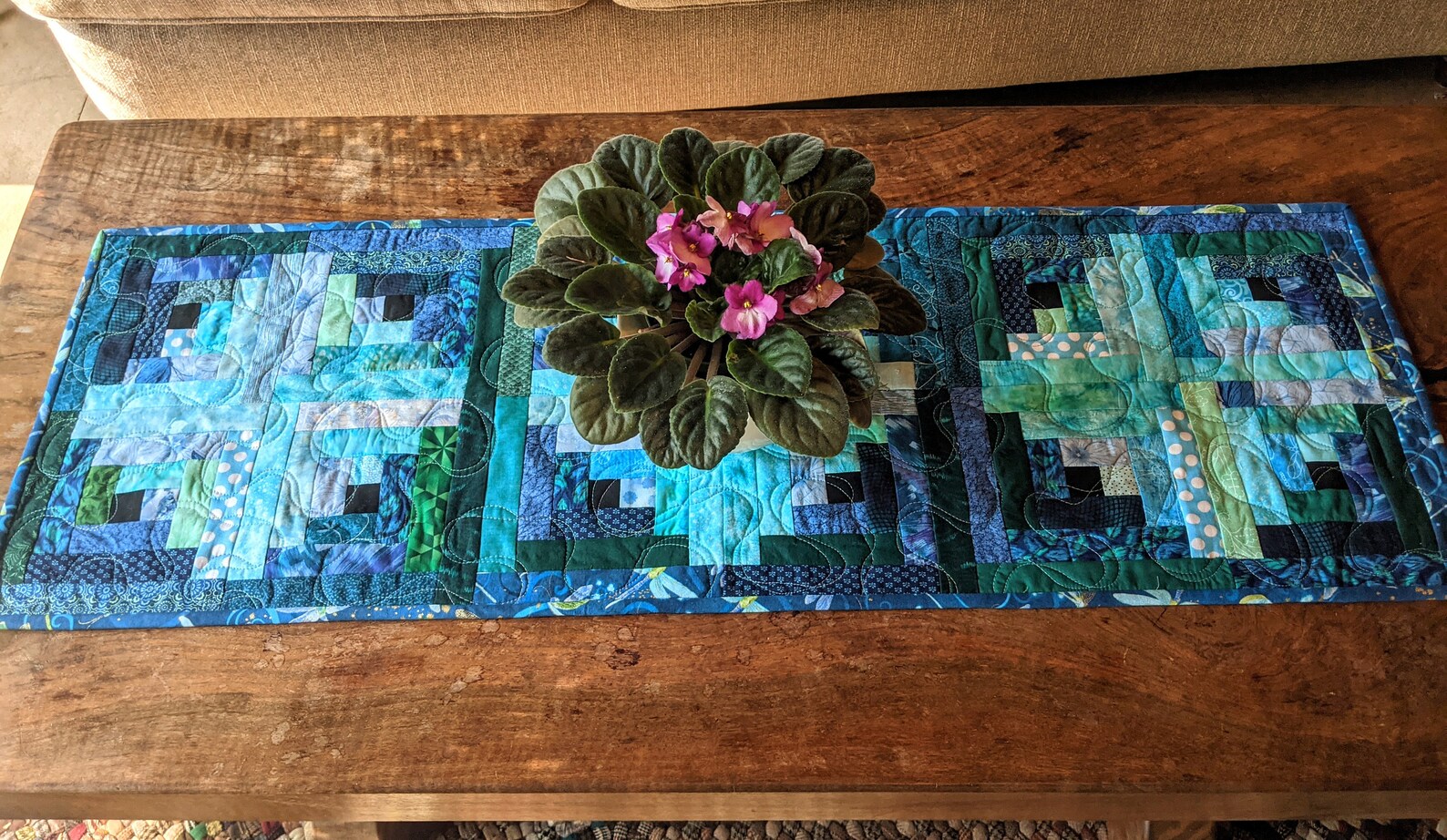 Quilted Table Runner Log Cabin Table Runner Table Topper - Etsy