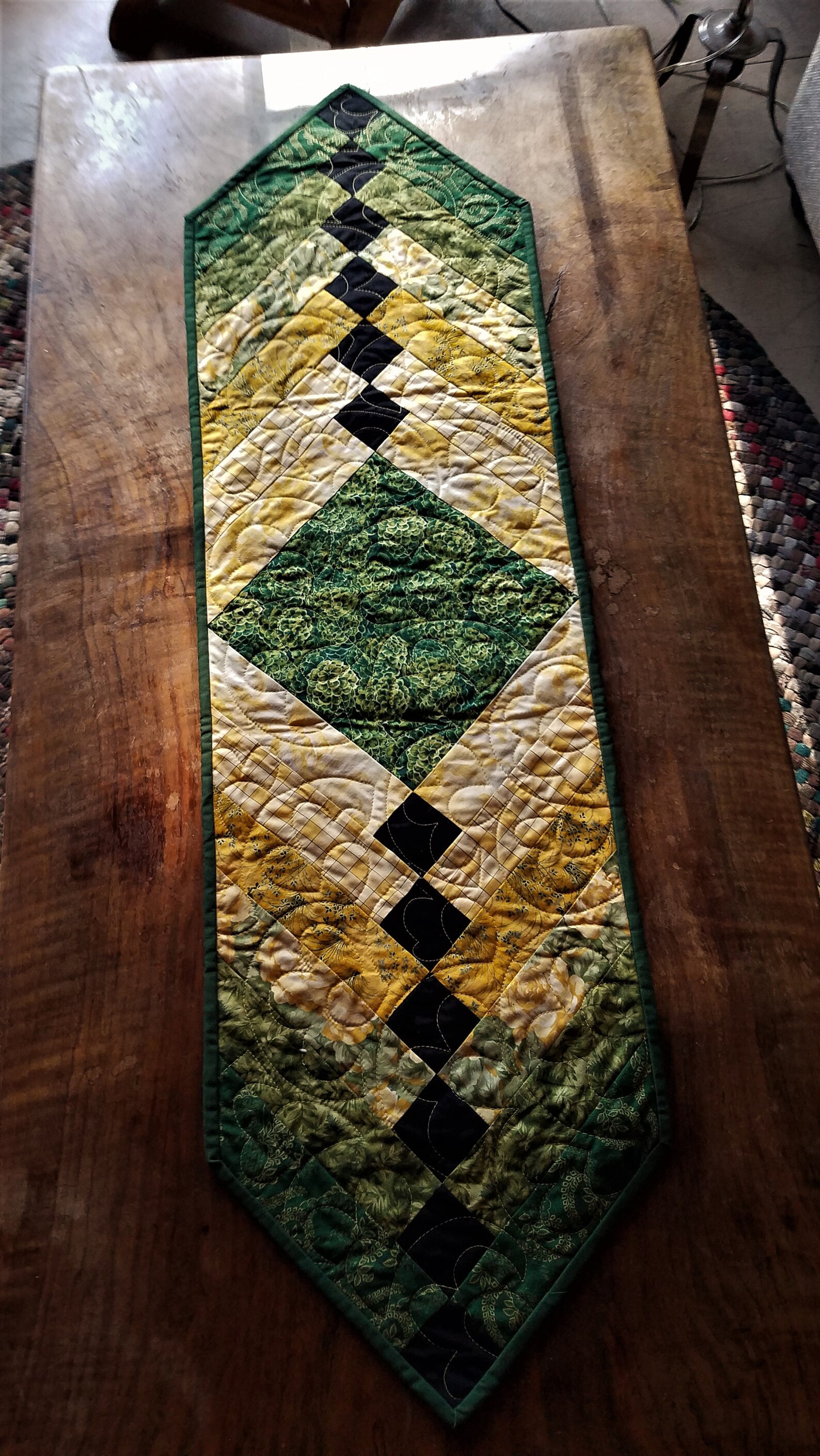 Quilted Table Runner Table topper Reversible Green and | Etsy