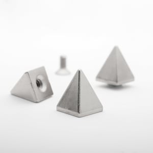 5/8" (16mm) Silver 4-sided Pyramid Spikes - Bag of 20 - Etsy