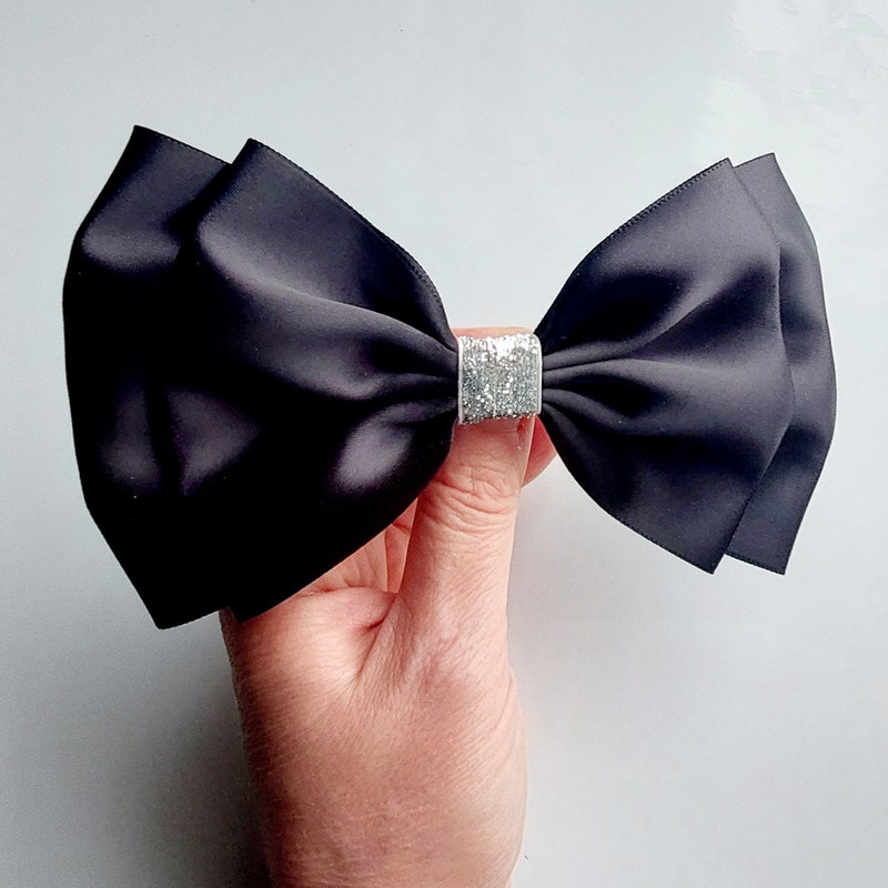Bow Brooch - Etsy