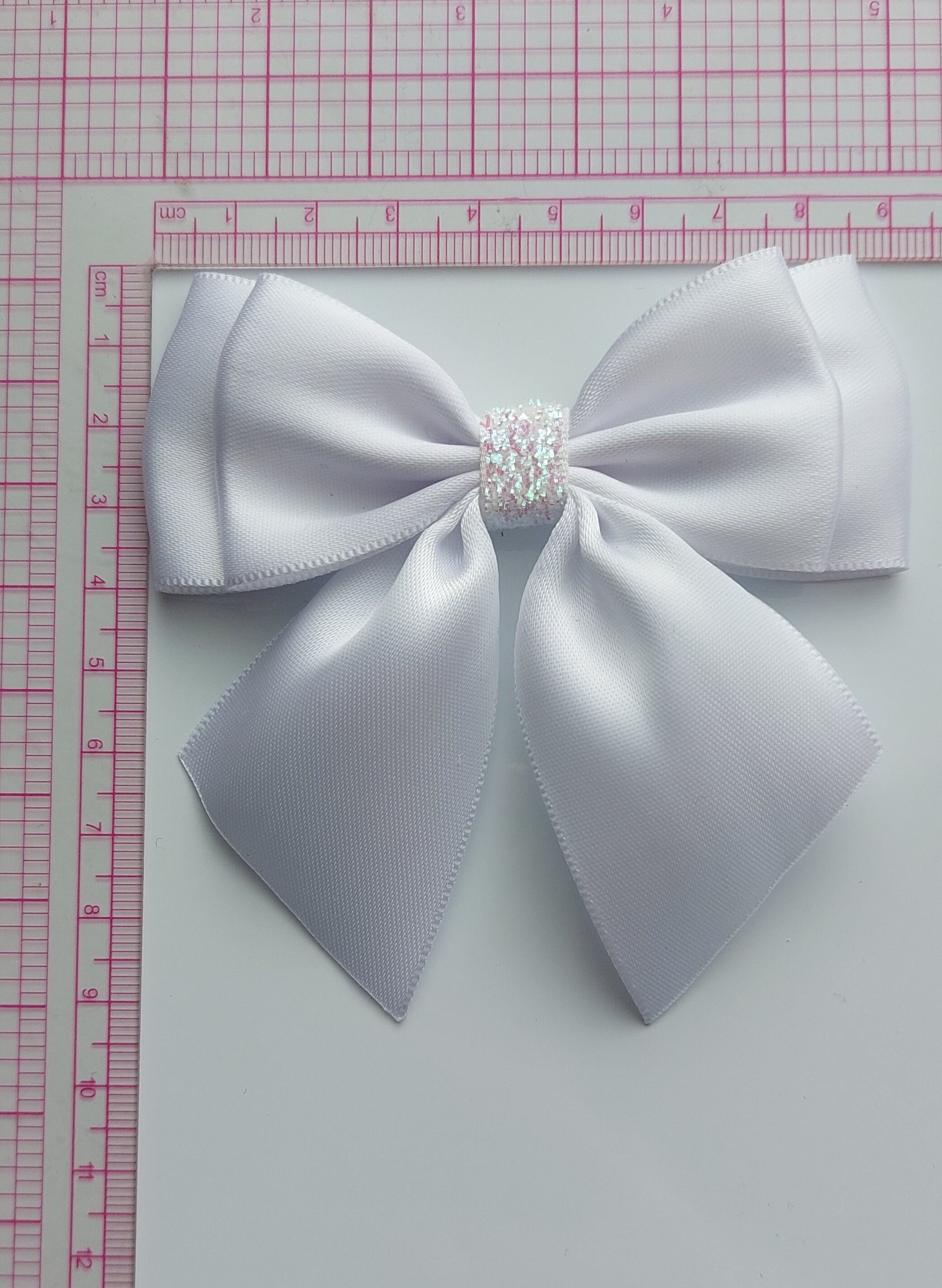Double Bows Satin Ribbon Ready Made Bows 3.5 Inch 9cm Large White ...