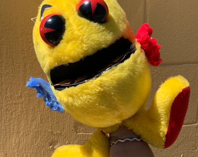 Rare 80's Vintage Pac-man Hand Puppet - Etsy