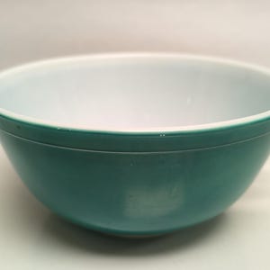 Vintage Mid Century Pyrex Primary Color Mixing Bowls by Corning 1940s ...