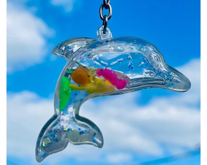 Cute Kawaii Dolphin Keychain Plastic Glitter Filled Keyring Dolphin ...