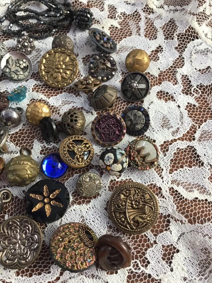 Victorian Edwardian 1920's Buttons Group of 44 RARE Glass/metal/plastic ...