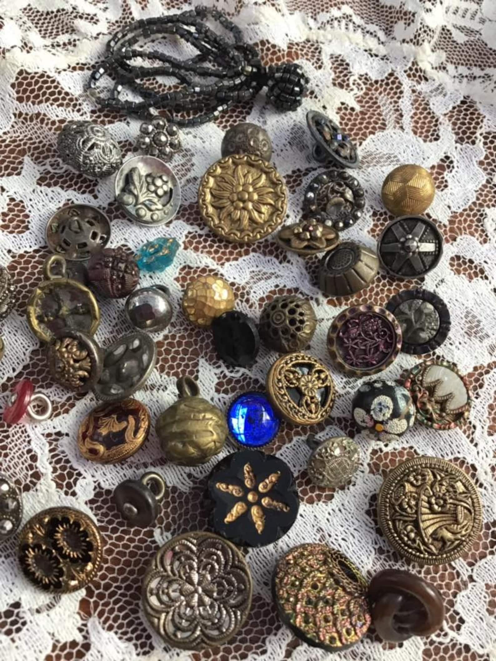 Victorian Edwardian 1920's Buttons Group of 44 RARE Glass/metal/plastic ...