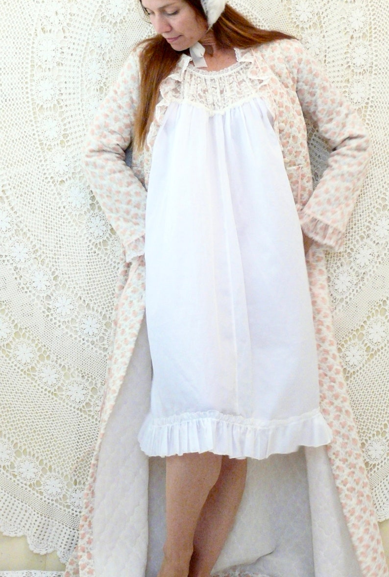 1970s Tiffany Label Quilted Dressing Gown Night Gown Robe Hostess