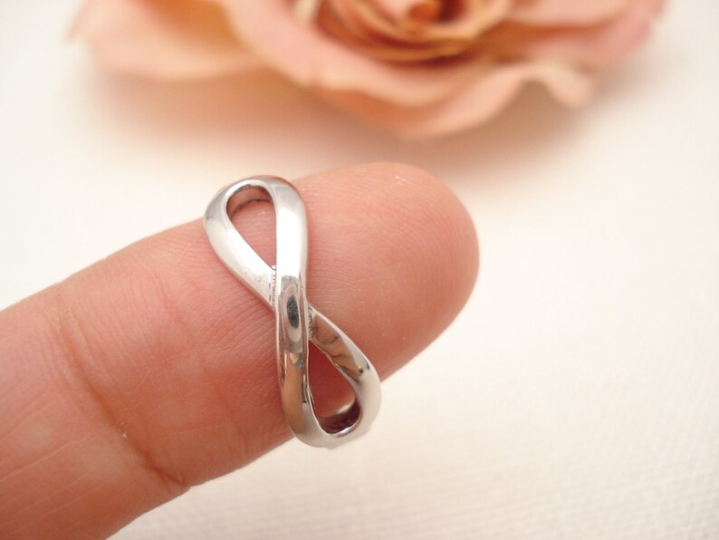 Sterling Silver Personalized Ring...custom Engravable Infinity Ring ...